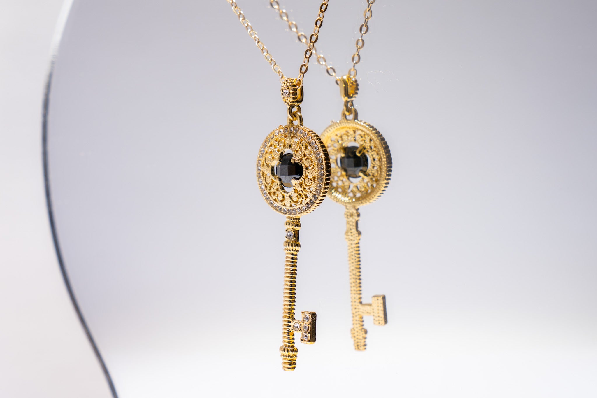 Gold Star – VGV Jewelry